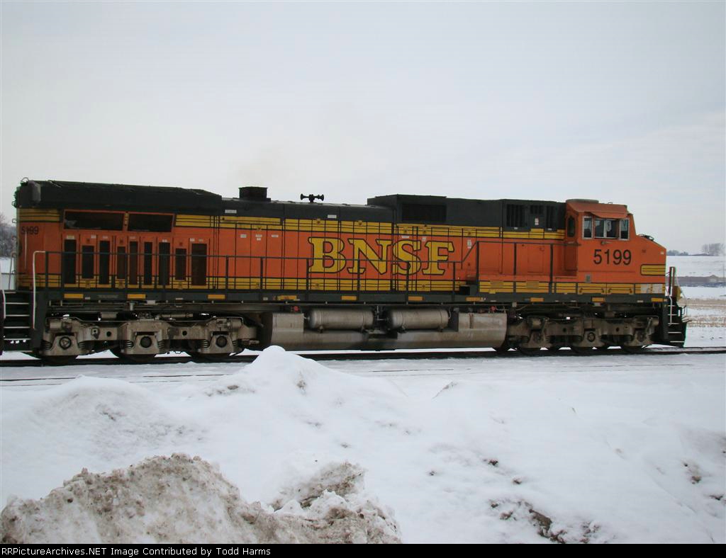 BNSF 5199